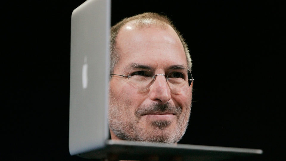 El email que envió Steve Jobs marcando la estrategia de Apple un año ...