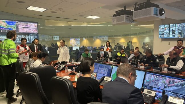 Un terremoto de magnitud 7,4 sacude el centro de México