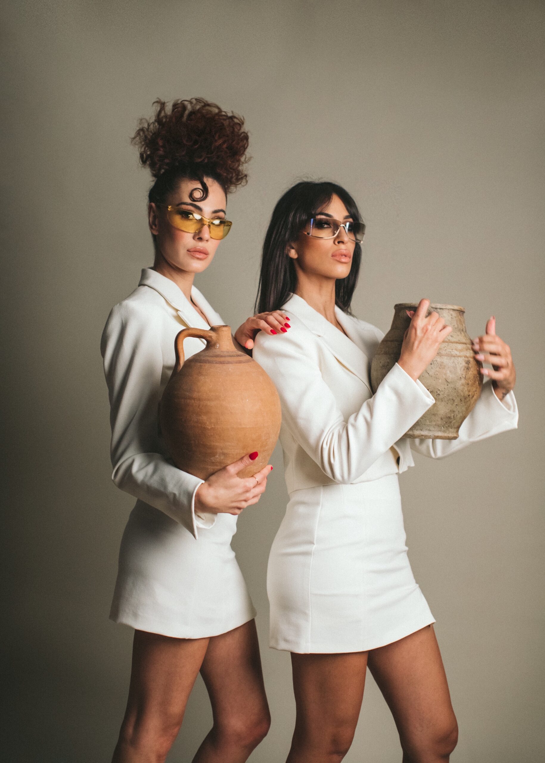 Mëstiza, las DJ que revolucionan la estética de la electrónica