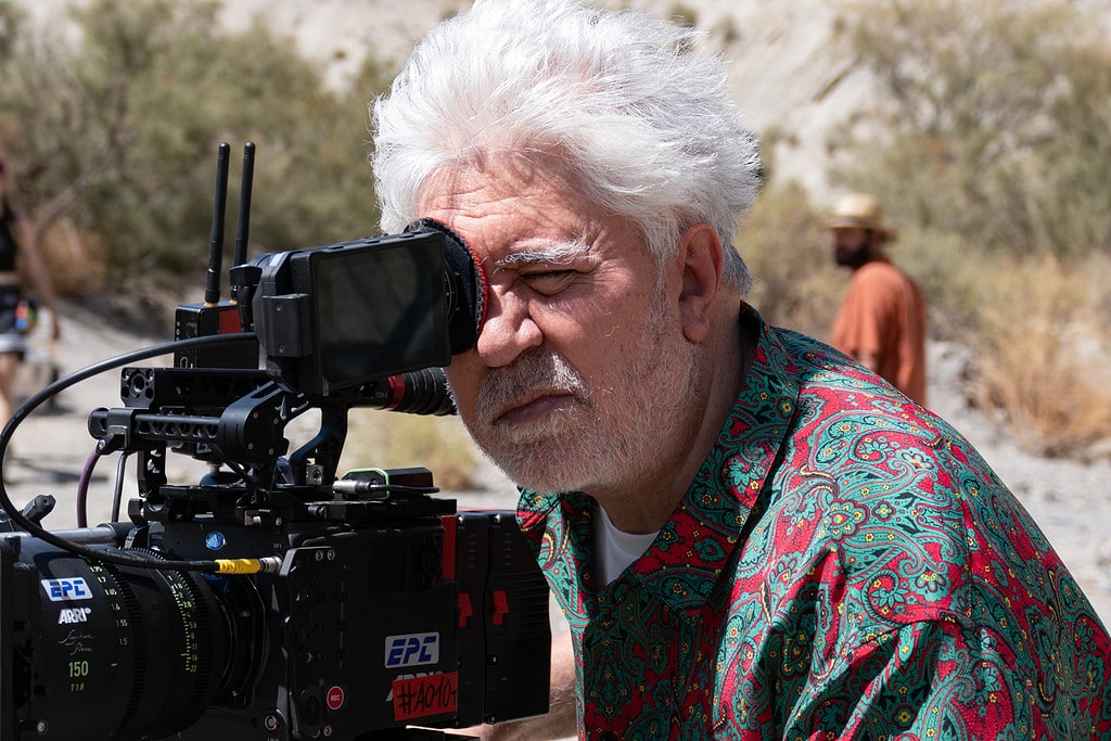 Almodóvar se va al Far West