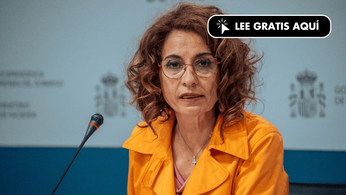 Montero torpedea la subida de Ribera en inversiones en red eléctrica