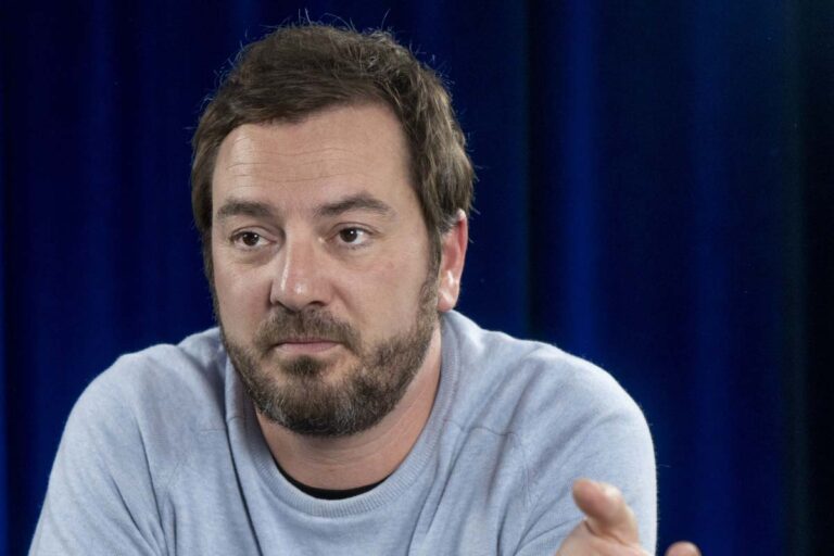 Jorge Bustos: «Si no hubiera madurado, hoy sería de Vox»