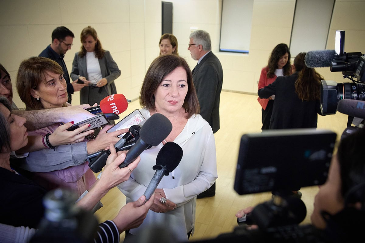Armengol subraya ante la crisis con Milei que «las relaciones deben ...