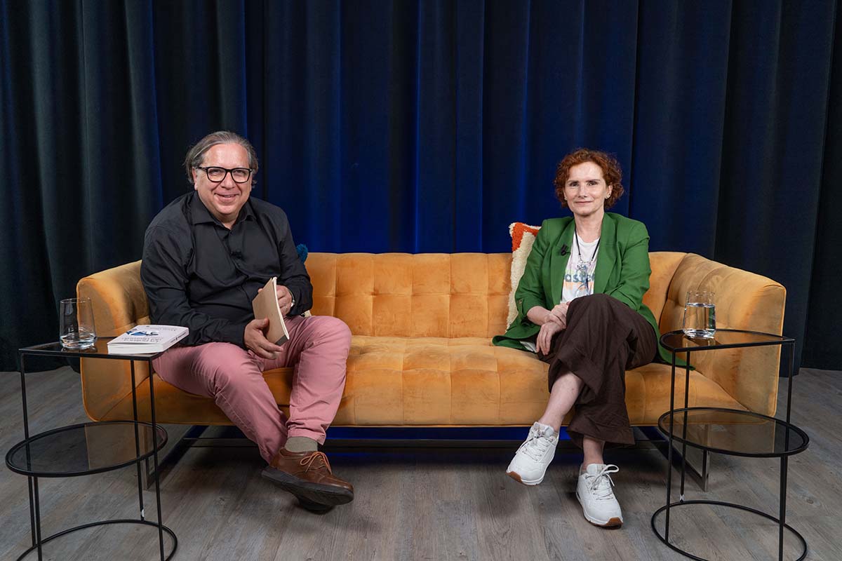 María Blanco: «Hay muchos 'tics' de la izquierda más radical española ...