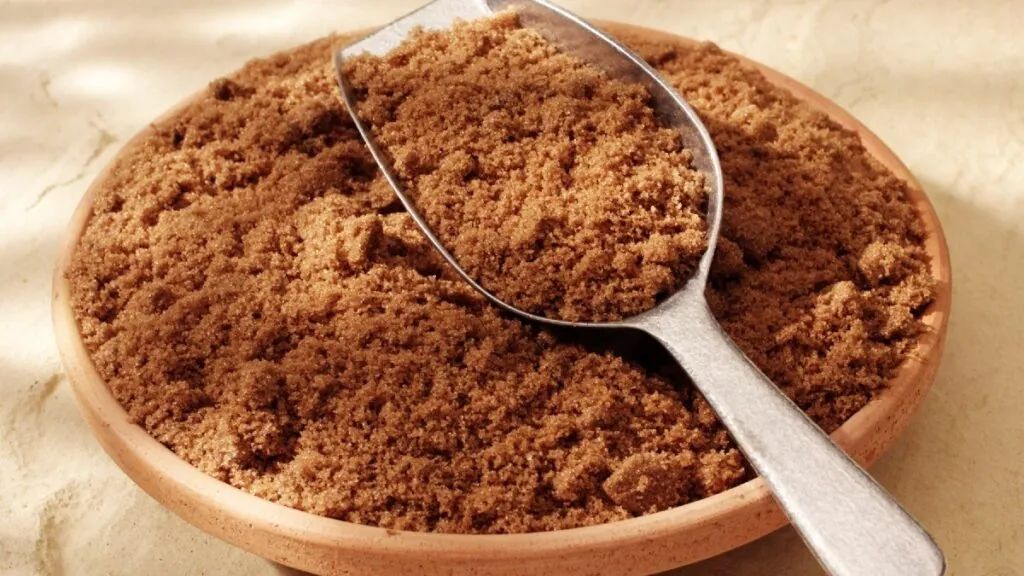 ¿Es saludable el azúcar mascabado? Diferencias con el azúcar normal