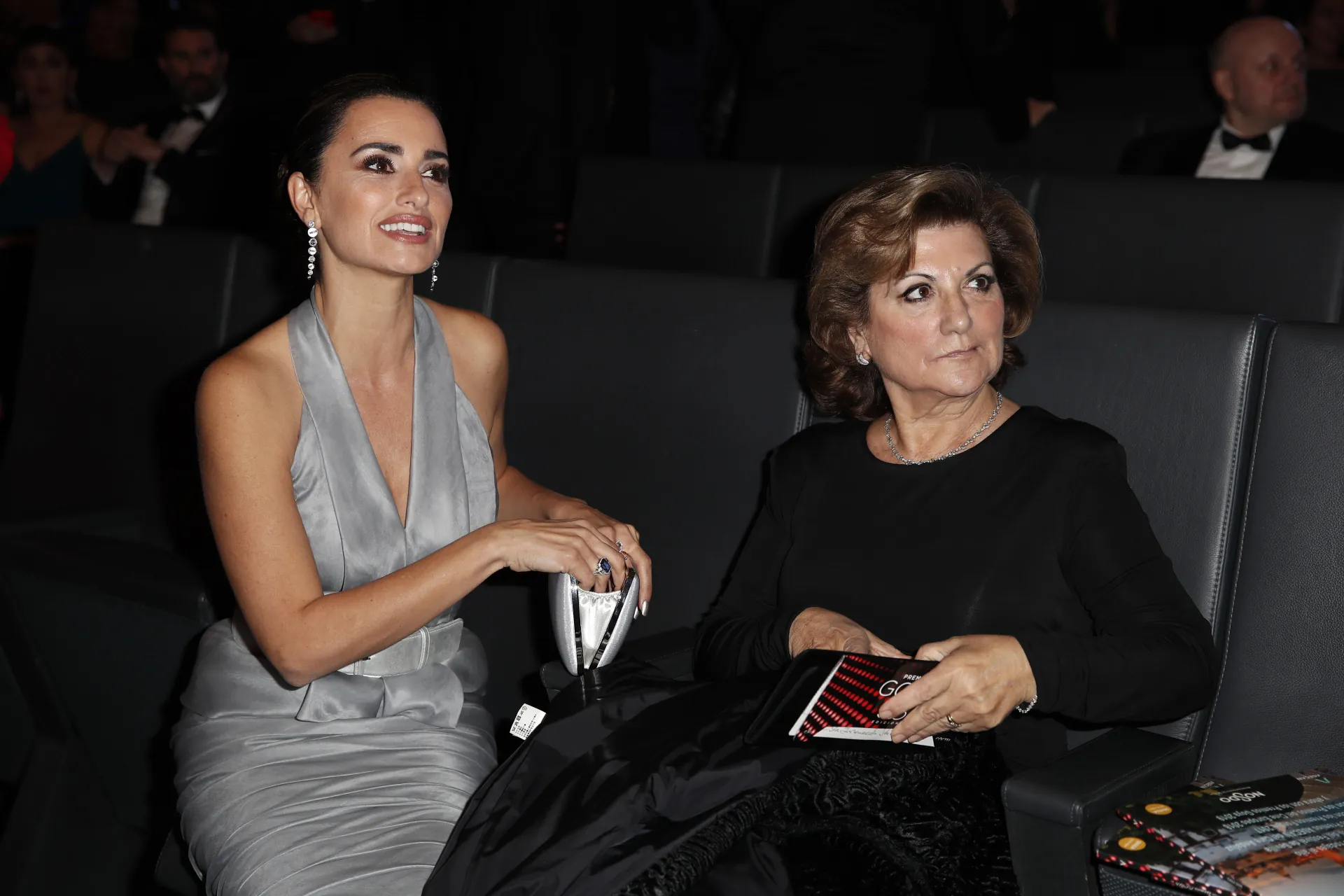 La lujosa urbanización en la que viven Penélope, Mónica Cruz y su madre ...