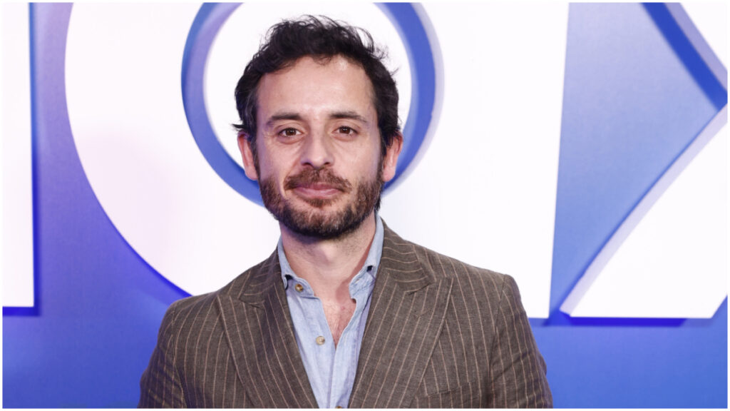 Quién es el actor Javier Pereira: fue niño de San Idelfonso, sus series ...