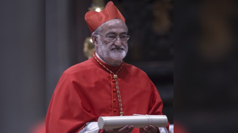 El cardenal español Cristobal López descarta ser papable: «Hay que ...