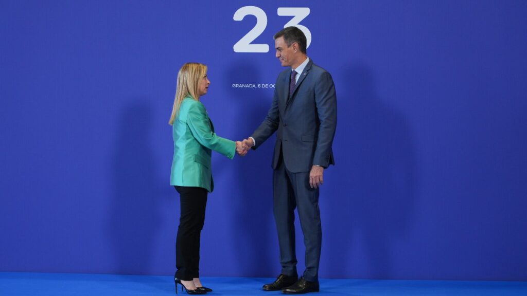 Giorgia Meloni avisará a Trump del «ilógico» acercamiento de Sánchez a ...