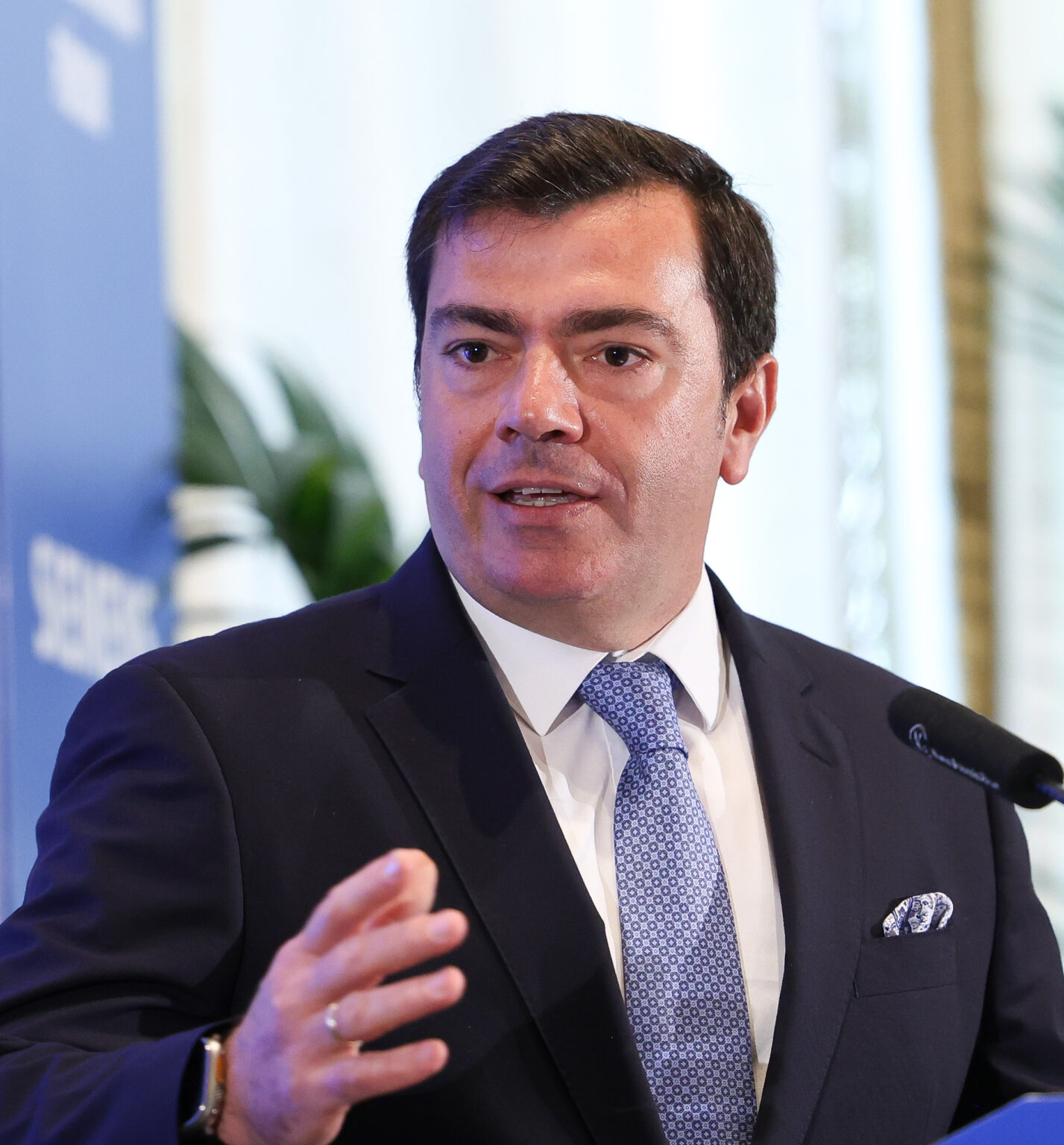 La fortuna familiar de Agustín Escobar y Mercé Camprubí, el matrimonio ...