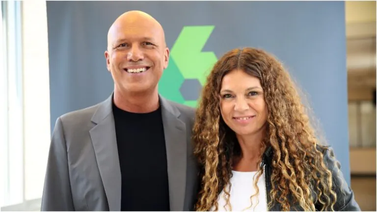 La historia de amor de Alfonso Arús y Angie Cárdenas: una difícil infidelidad y cuatro hijos