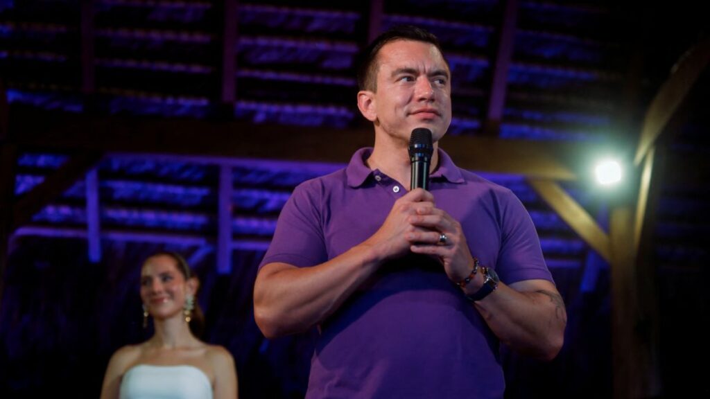 Daniel Noboa gana las elecciones de Ecuador tras derrotar a la correísta Luisa González