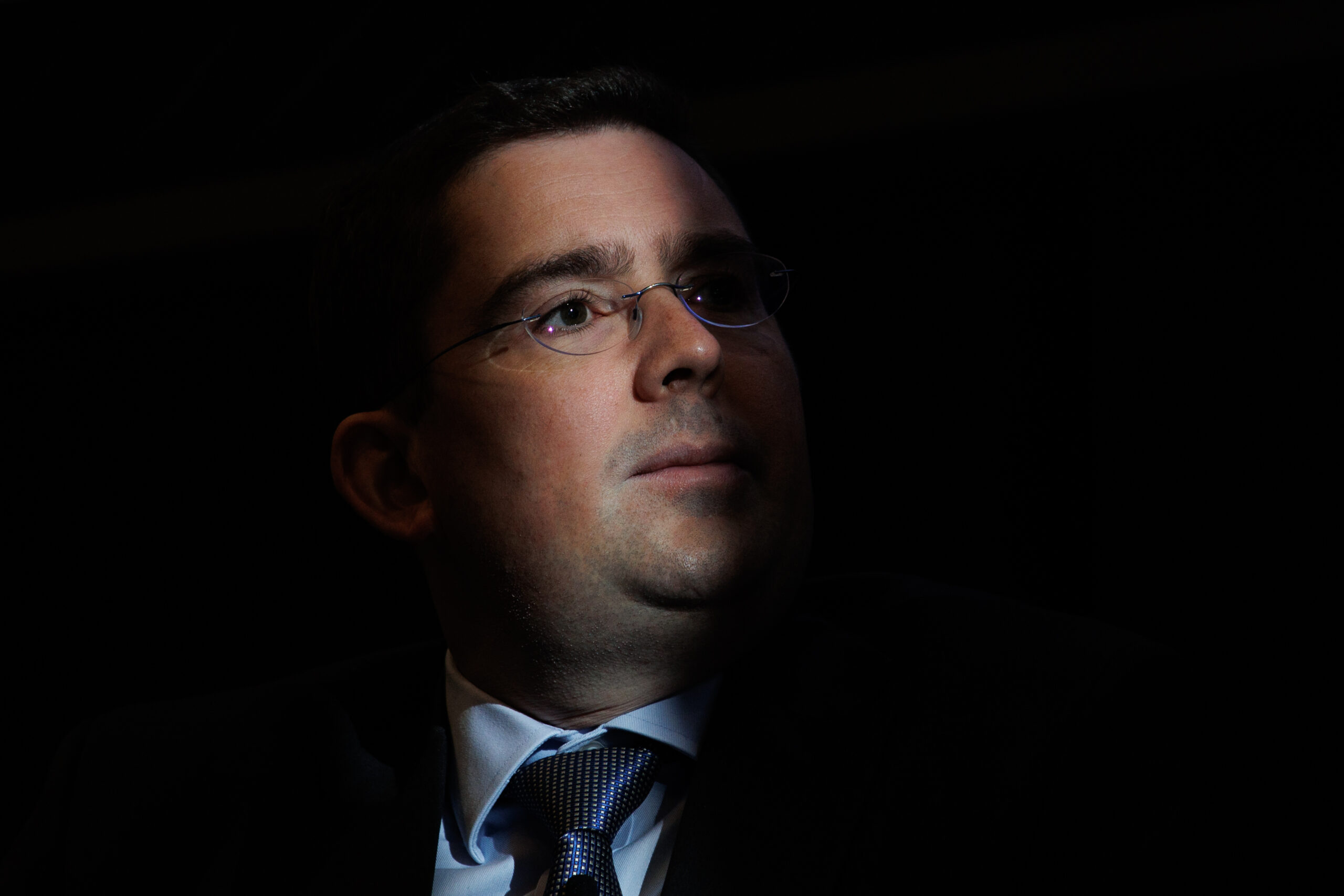 Gavilán advierte que el gasto de Sánchez supera a los ingresos