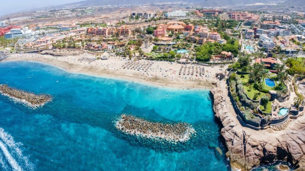 Costa Adeje: el rincón privilegiado de Tenerife por su historia y sus ...