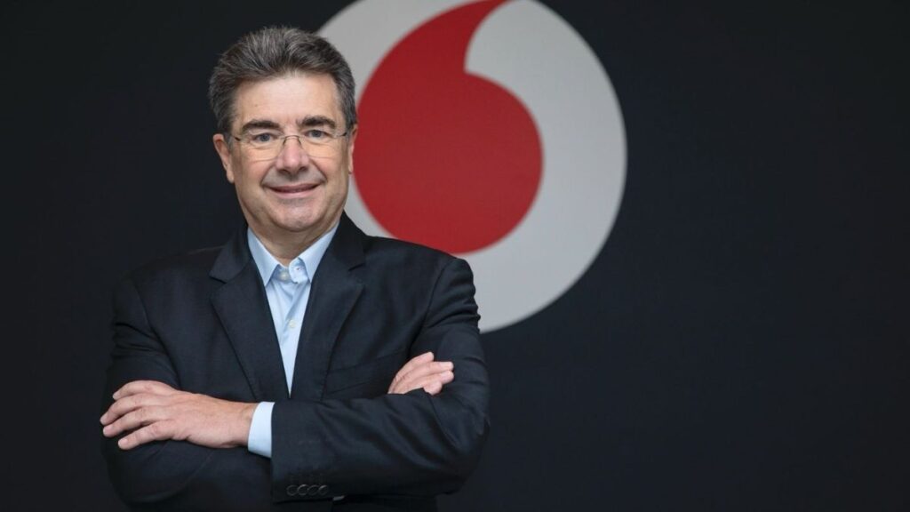 Vodafone España eleva un 9% sus beneficios operativos hasta los 916 ...