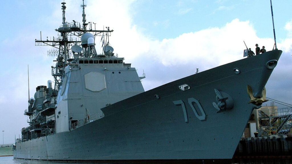 EEUU despliega un crucero lanzamisiles en el Caribe ante el creciente ...