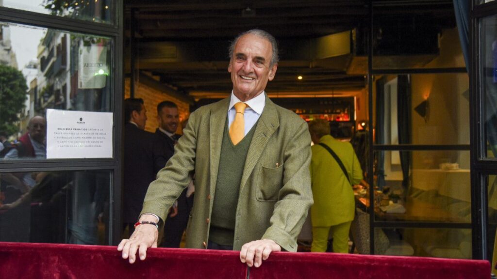 El palacete reformado de Mario Conde en Sevilla: tres plantas, ático y ...