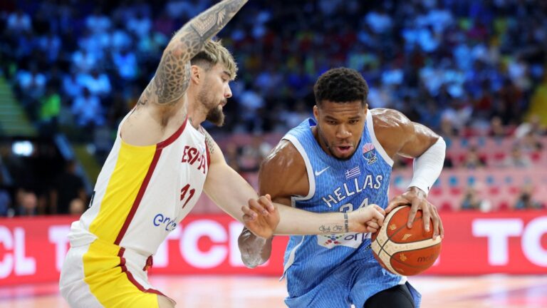 España cae ante Grecia y queda eliminada del Eurobasket en el adiós de ...