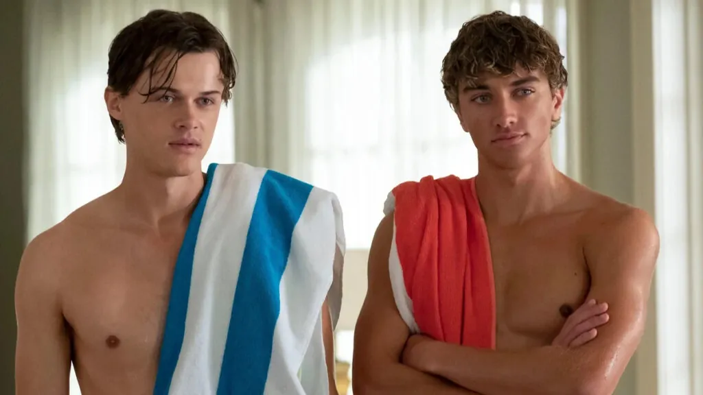 Conrad y Jeremiah en la vida real: quiénes son Christopher Briney y Gavin Casalegno