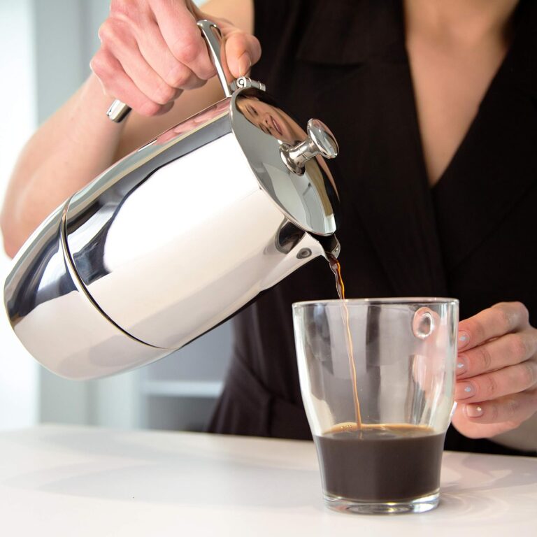 Descubre las mejores cafeteras italianas de inducción