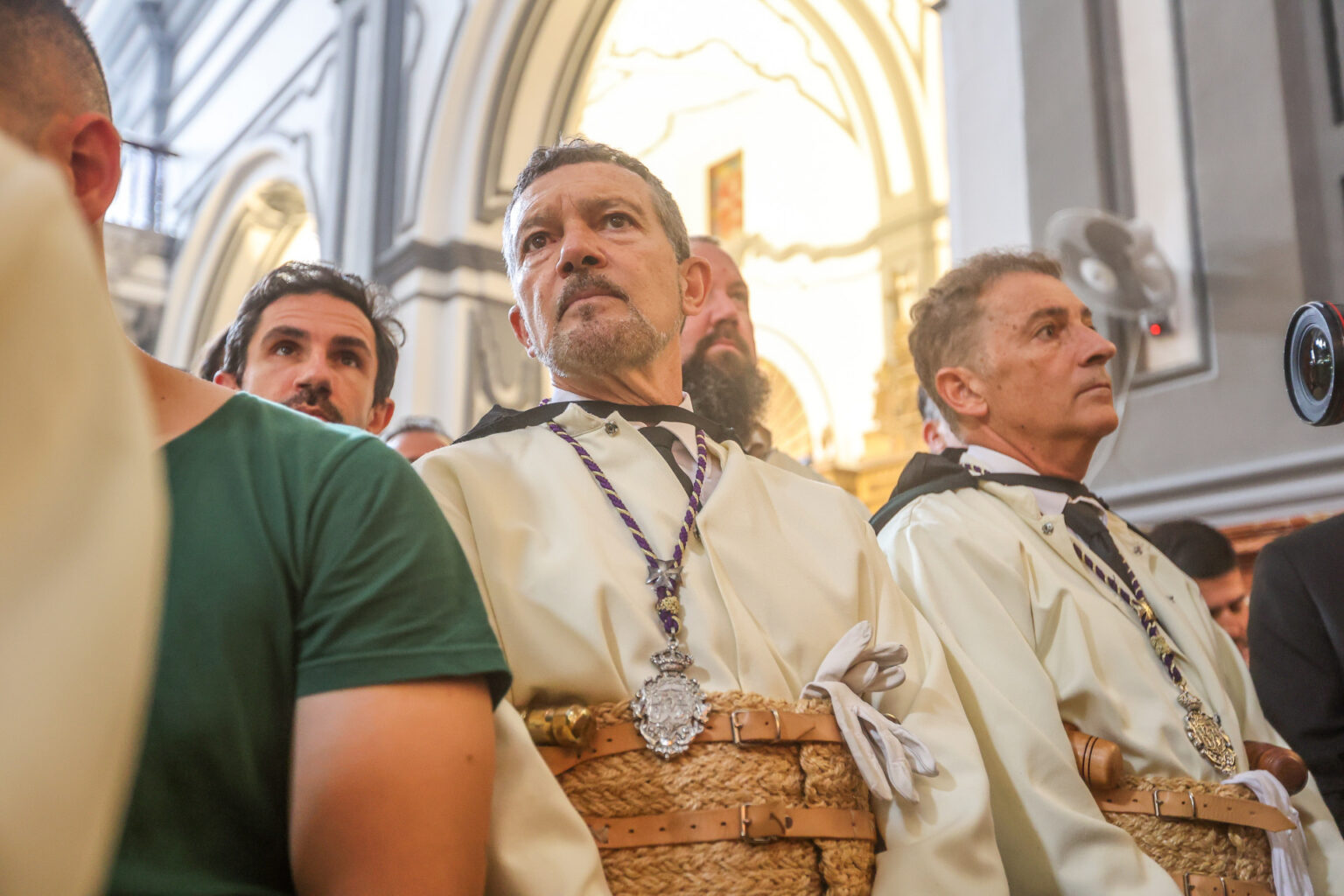 Javier, el hermano de Antonio Banderas: es su mano derecha y compite ...