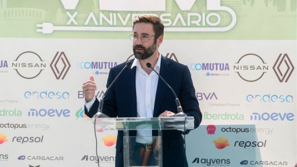 El Gobierno dice que el apagón «no debe volver a ocurrir» y apela a la ...