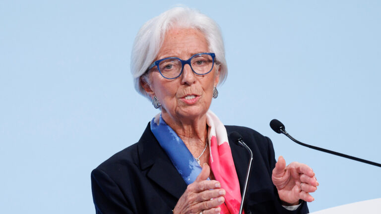 Lagarde sucederá a Powell en la presidencia de la reunión de banqueros ...