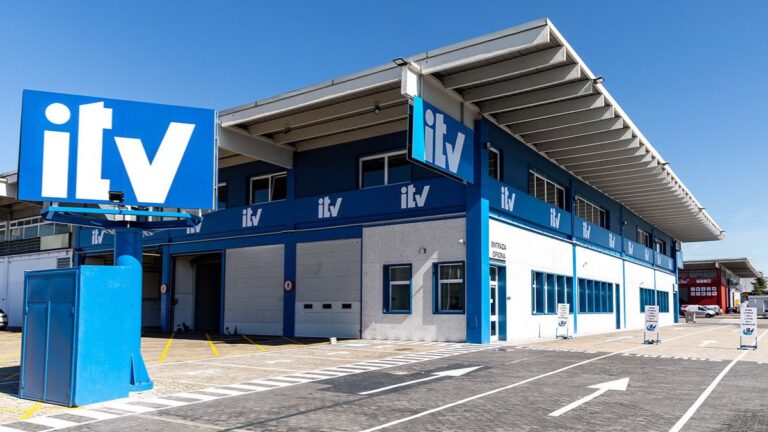 Cambio en la ITV: no se podrá circular si está caducada y aunque tengas ...