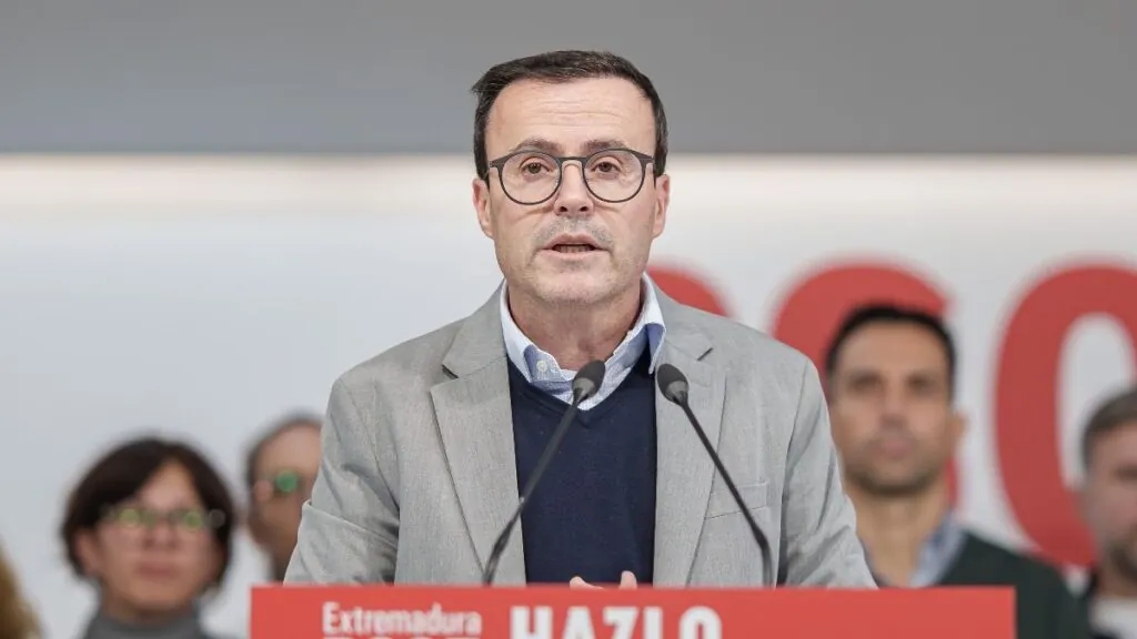 El PSOE presiona a Gallardo para que no recoja el acta de diputado en ...