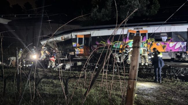 Un muerto y 37 heridos en el descarrilamiento de un tren de Rodalies en ...