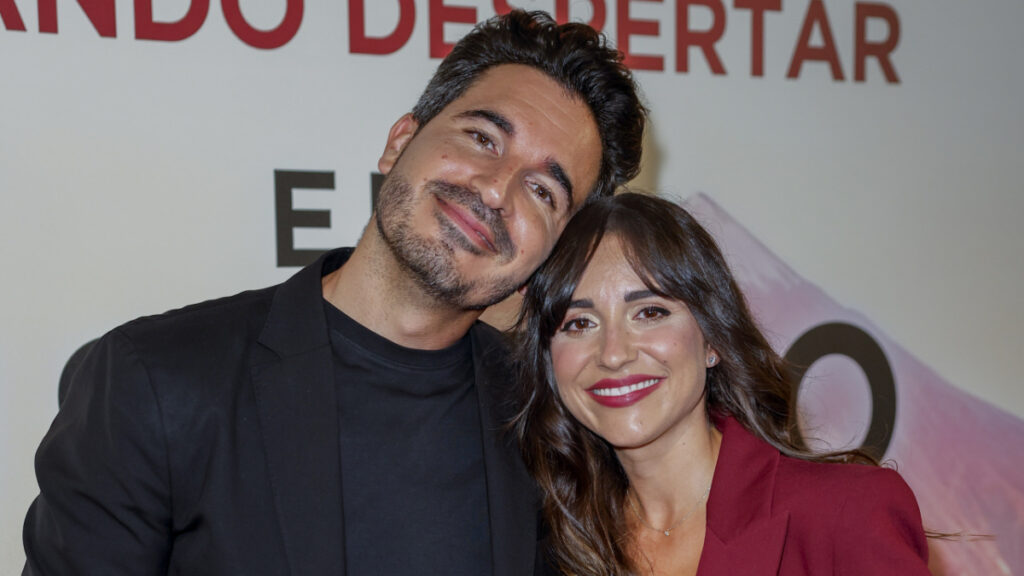 La etapa más humilde del escritor Javier Castillo: «Mi madre trabajaba ...
