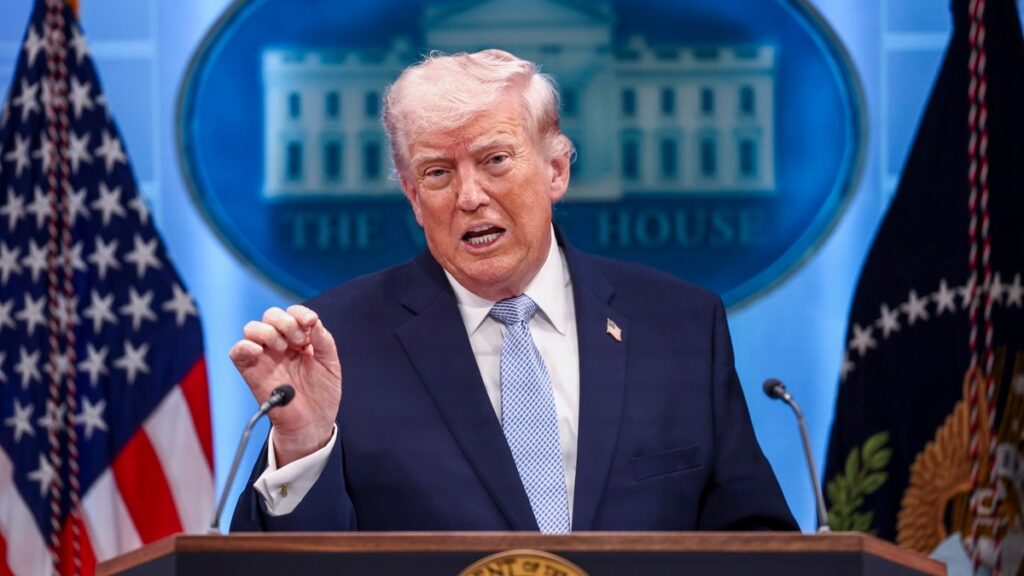 Trump amenaza con una ofensiva mayor si falla el acuerdo con Irán y ...